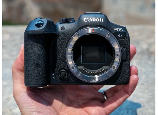 Canon EOS R7 Review | Photography Blog