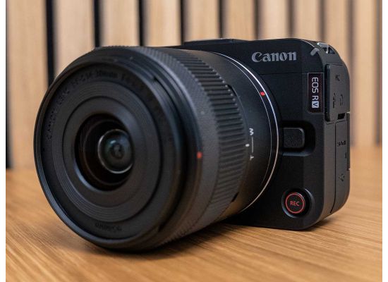 Canon EOS R50V Review | Photography Blog