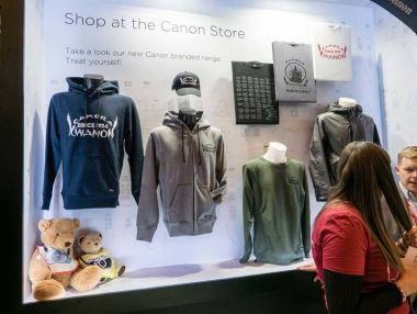 Official Canon Clothing Photos | Photography Blog