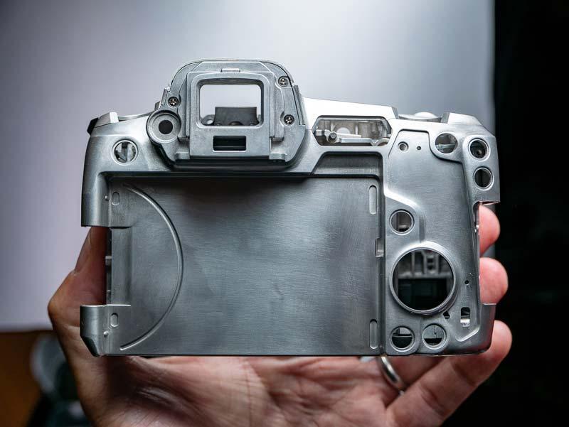 Take a Look Inside the Canon EOS R | Photography Blog