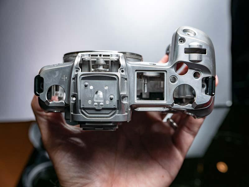 Take a Look Inside the Canon EOS R | Photography Blog