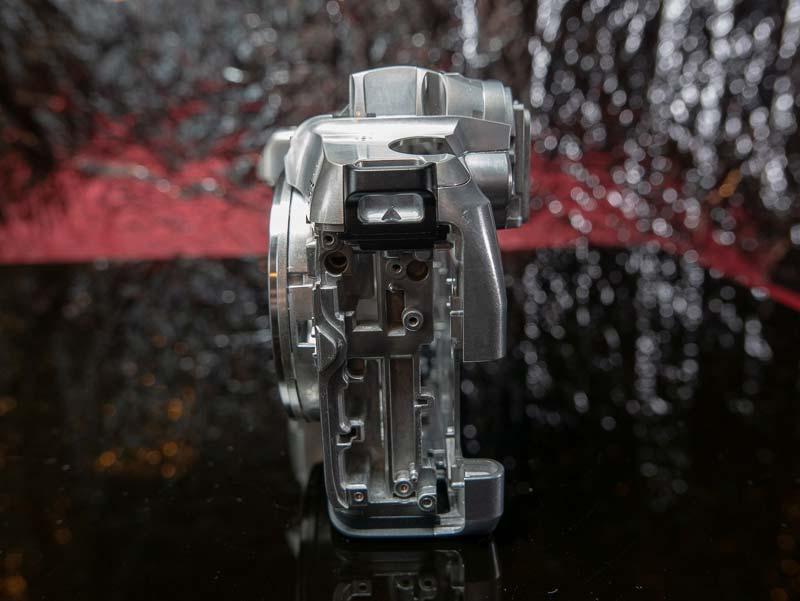 Take a Look Inside the Canon EOS R | Photography Blog